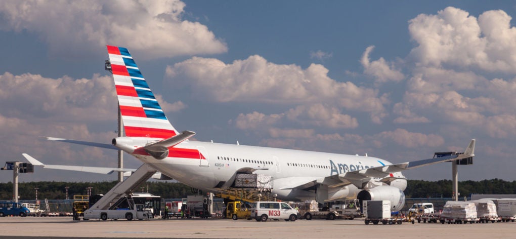 How To Link Your World of Hyatt & American AAdvantage Accounts