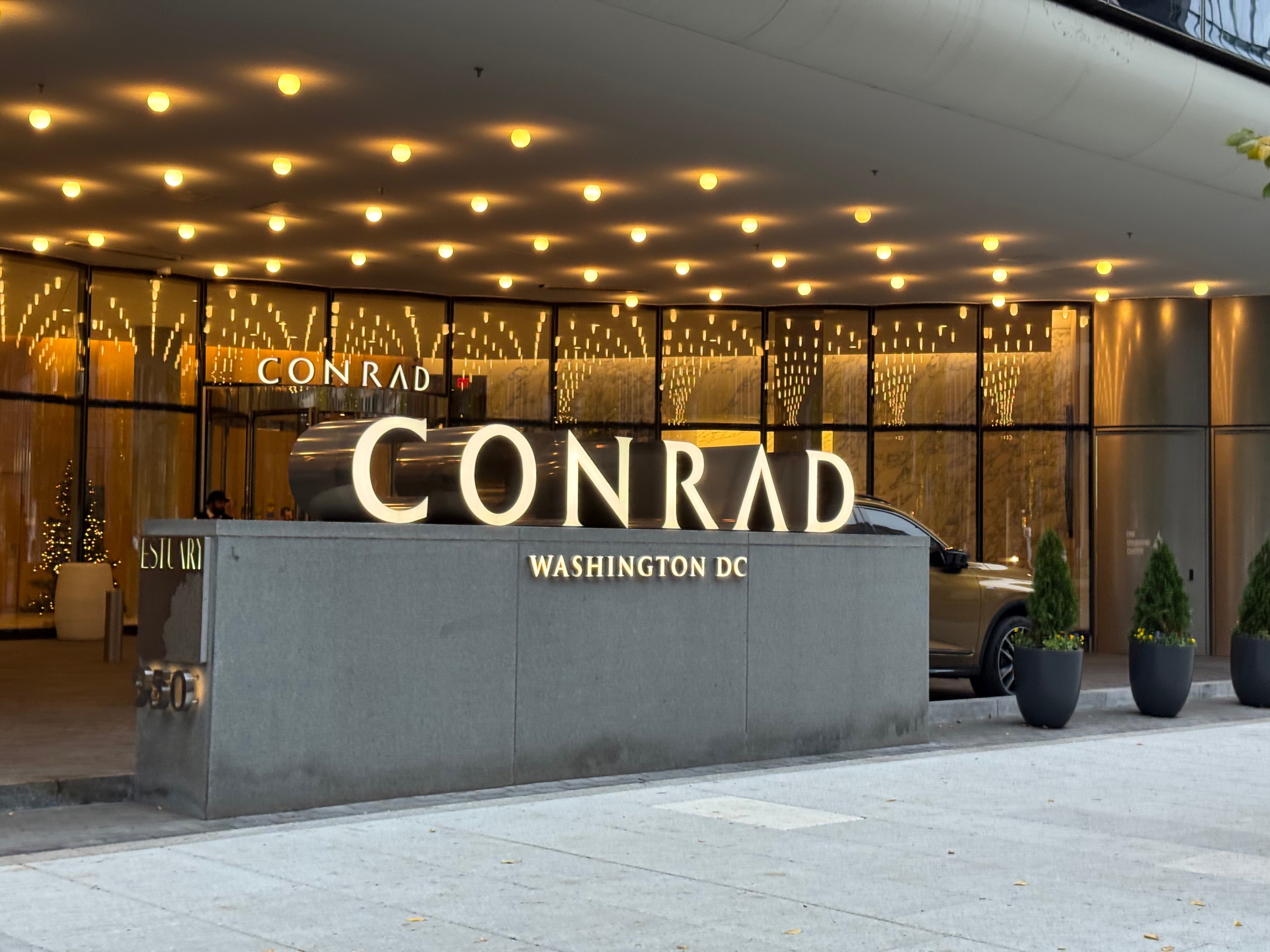 What To Expect at the Conrad Washington, DC [Hotel Review]