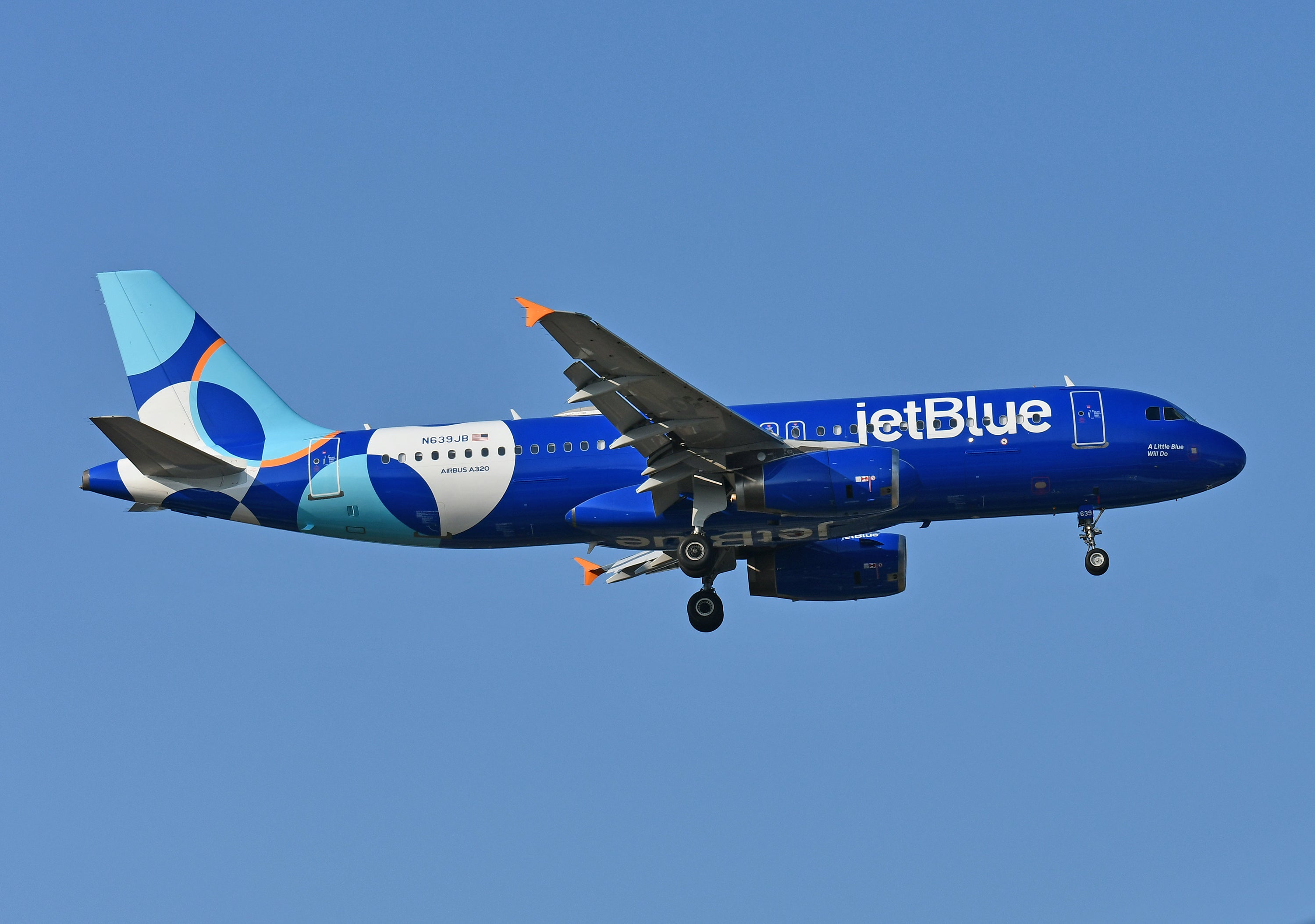 JetBlue Unveils Mosaic Elite Status Changes for 2026