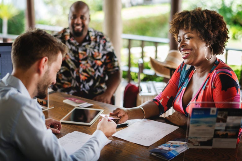 How To Check In Early at a Hotel (14 Tips for Early Hotel Check-in)