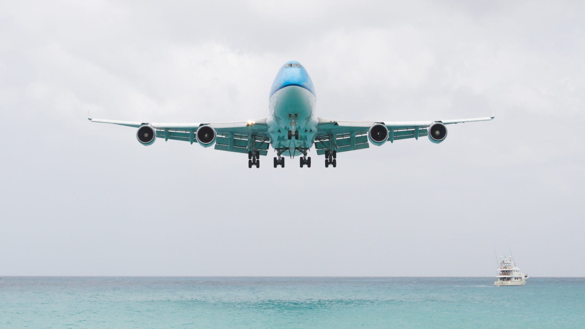 The Definitive Guide to KLM's Direct Routes from The U.S. [Plane Types]