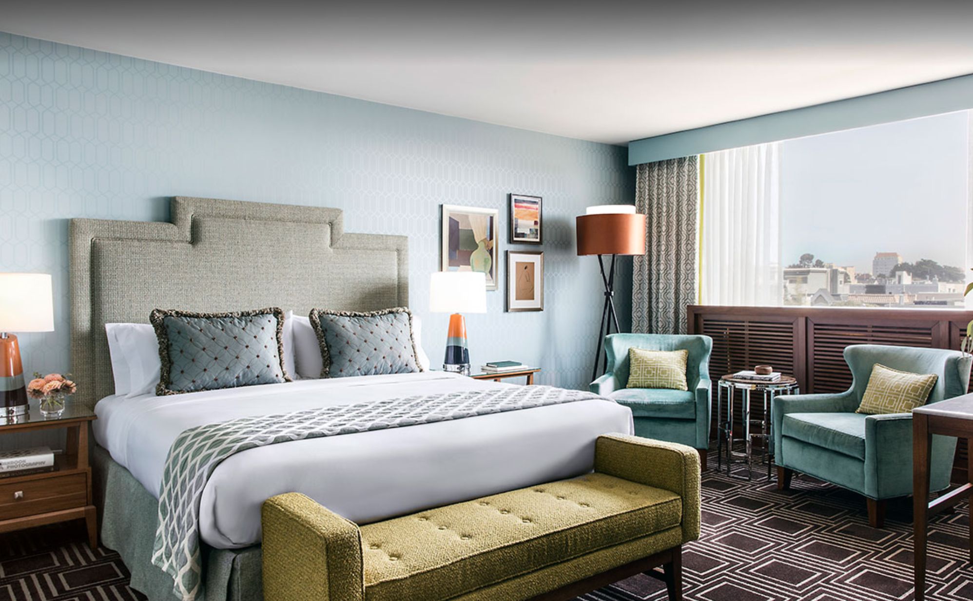 The 12 Best Hyatt Luxury Hotels to Book With Points [2021]