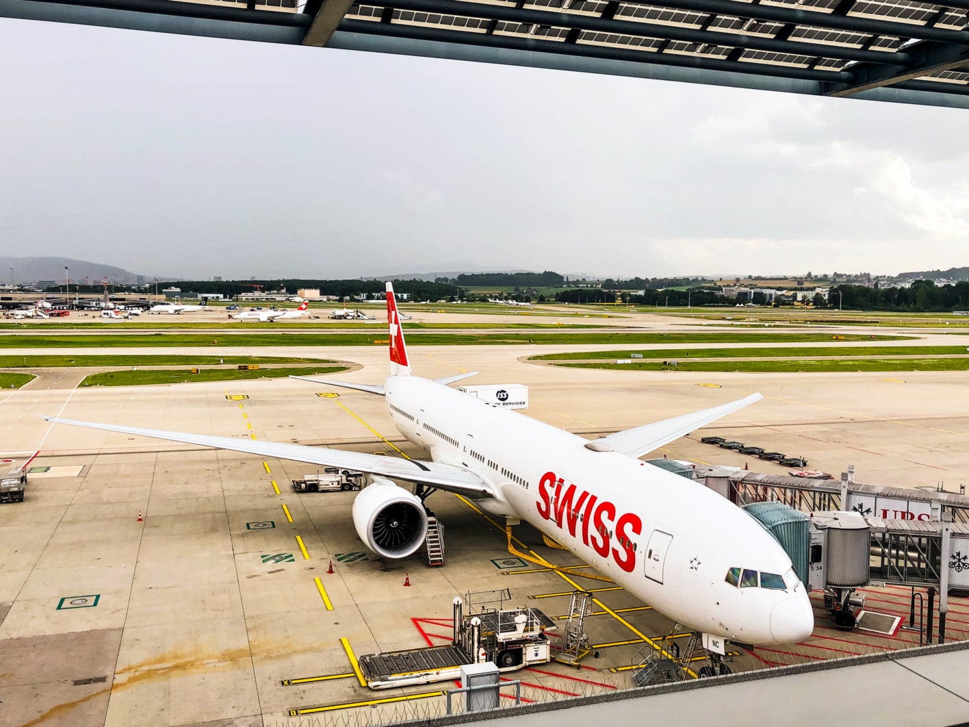 SWISS Air First Class Lounge Terminal E at Zurich Airport [Review]