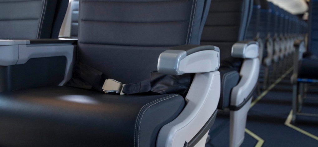 United Global Services: How To Qualify & All the Benefits [2023]