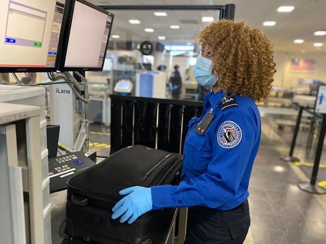 486 Items You Can & Cannot Bring Through TSA Security [2023]