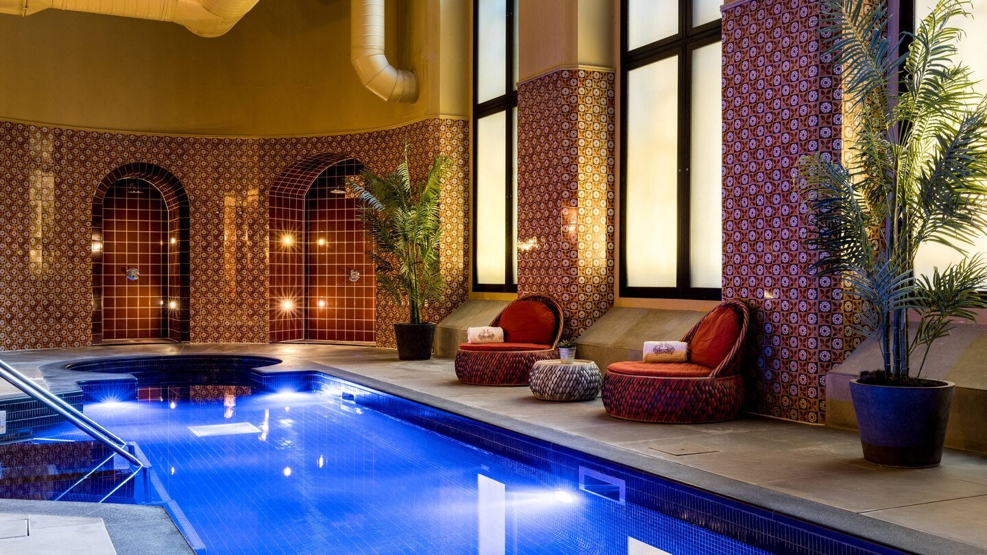 17 Best Renaissance Hotels To Book With Points [for Max Value]