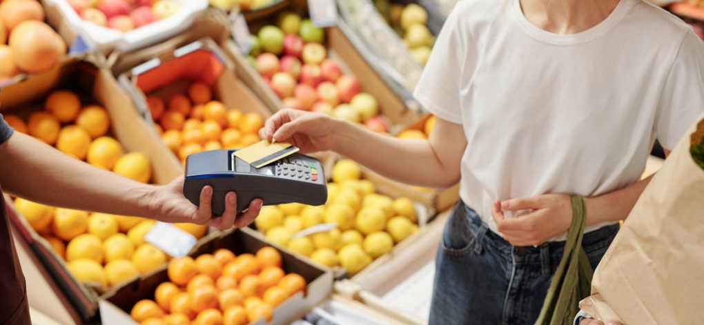 11 Best Credit Cards for Groceries & Supermarkets [2022 Update]