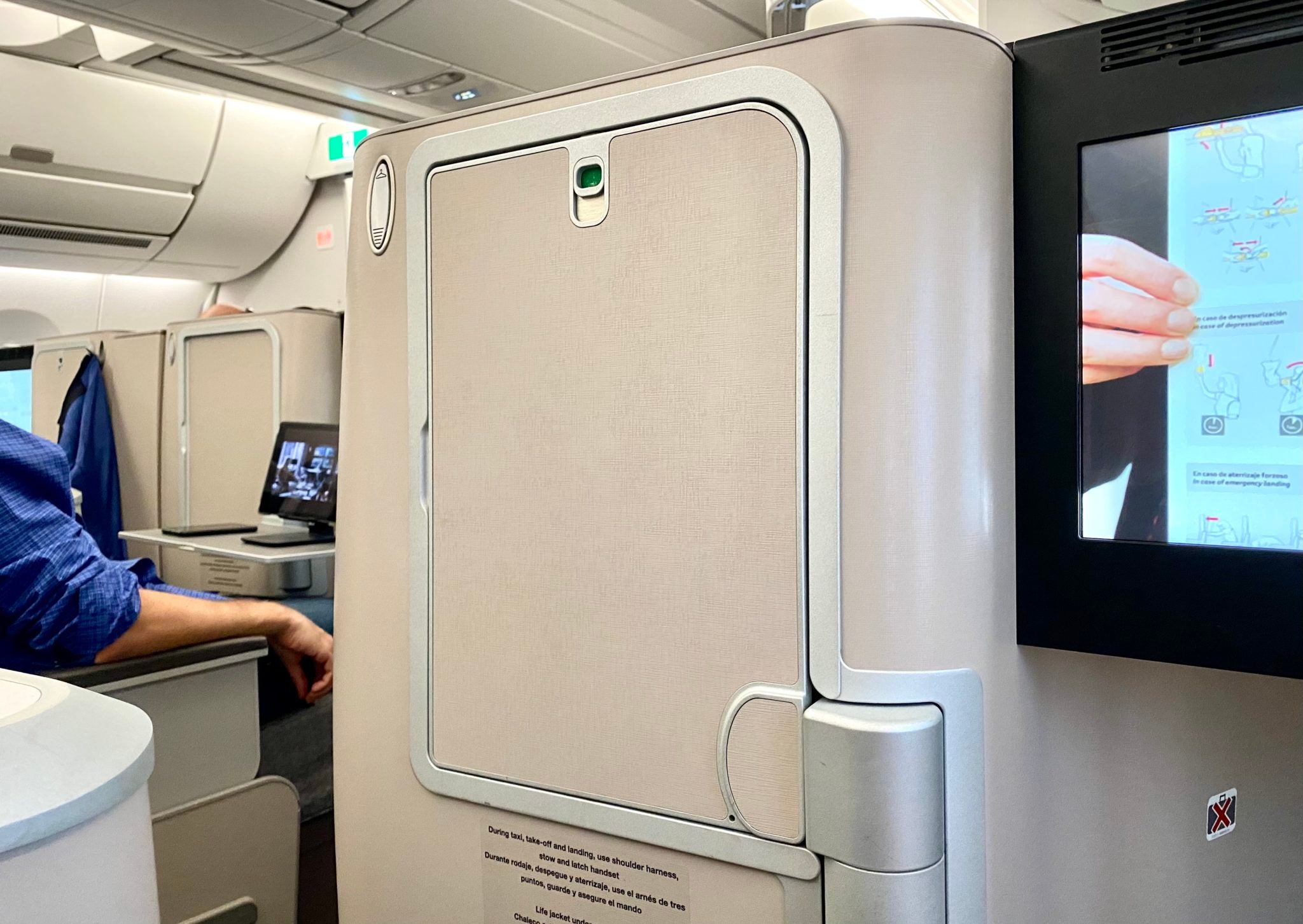 Iberia Airbus A350 Business Class Review [LHR to MAD]