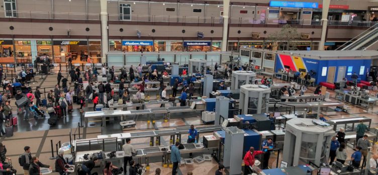 How To Easily Get Through TSA Airport Security [With Infographics]