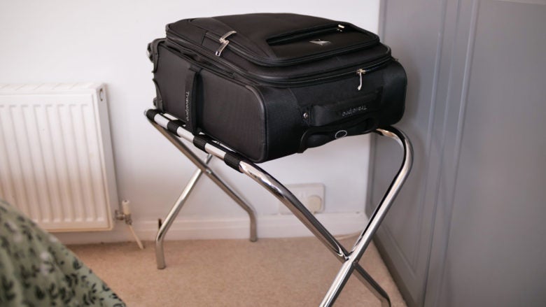 10 Best Luggage Racks & Shoe Benches for Guest Rooms [2023]