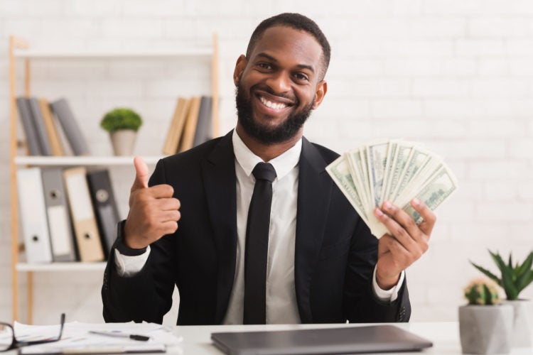 The 8 Best 2% Cash-back Credit Cards [2022]