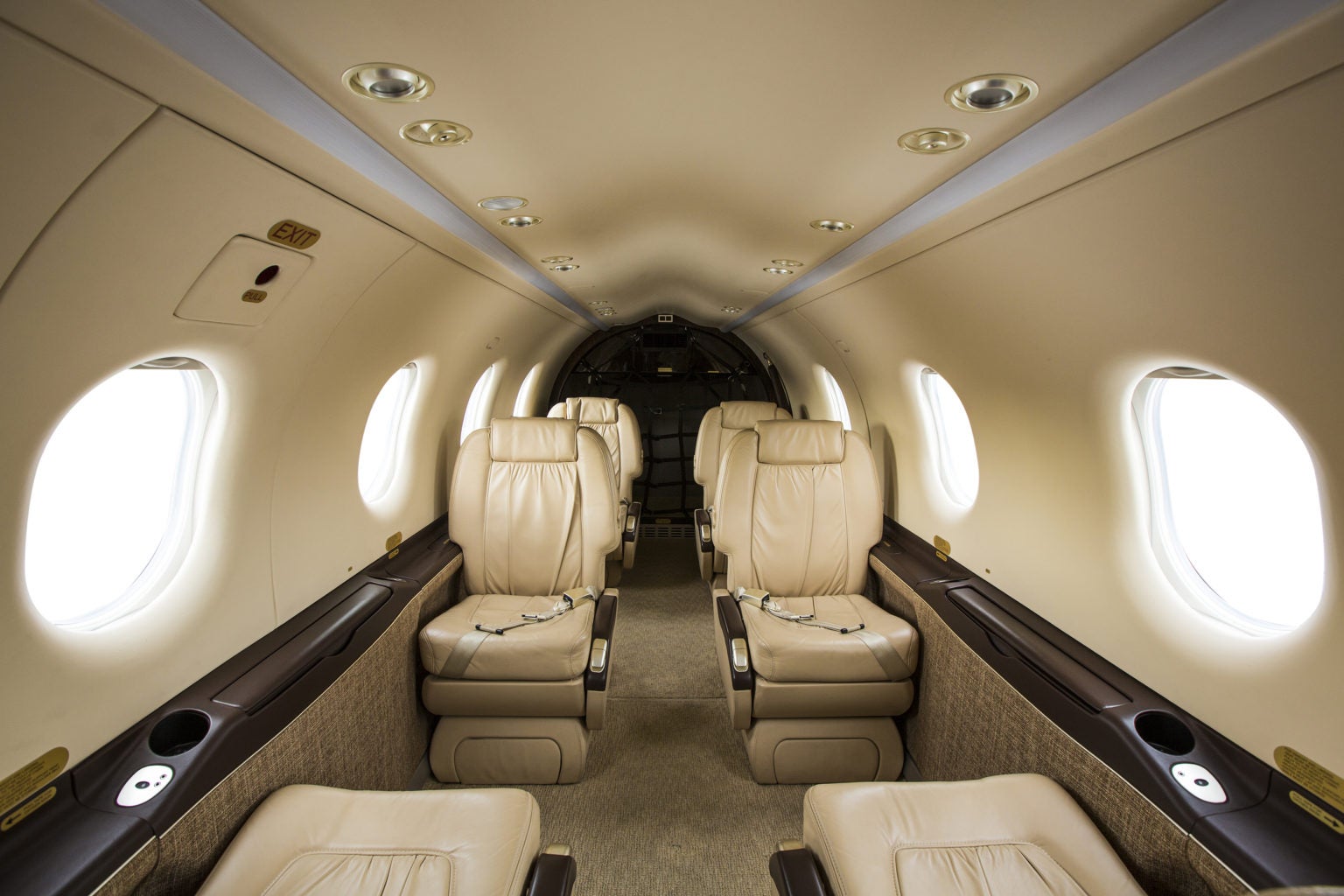 The 8 Best Ways To Fly Private or Semi-Private [2023]