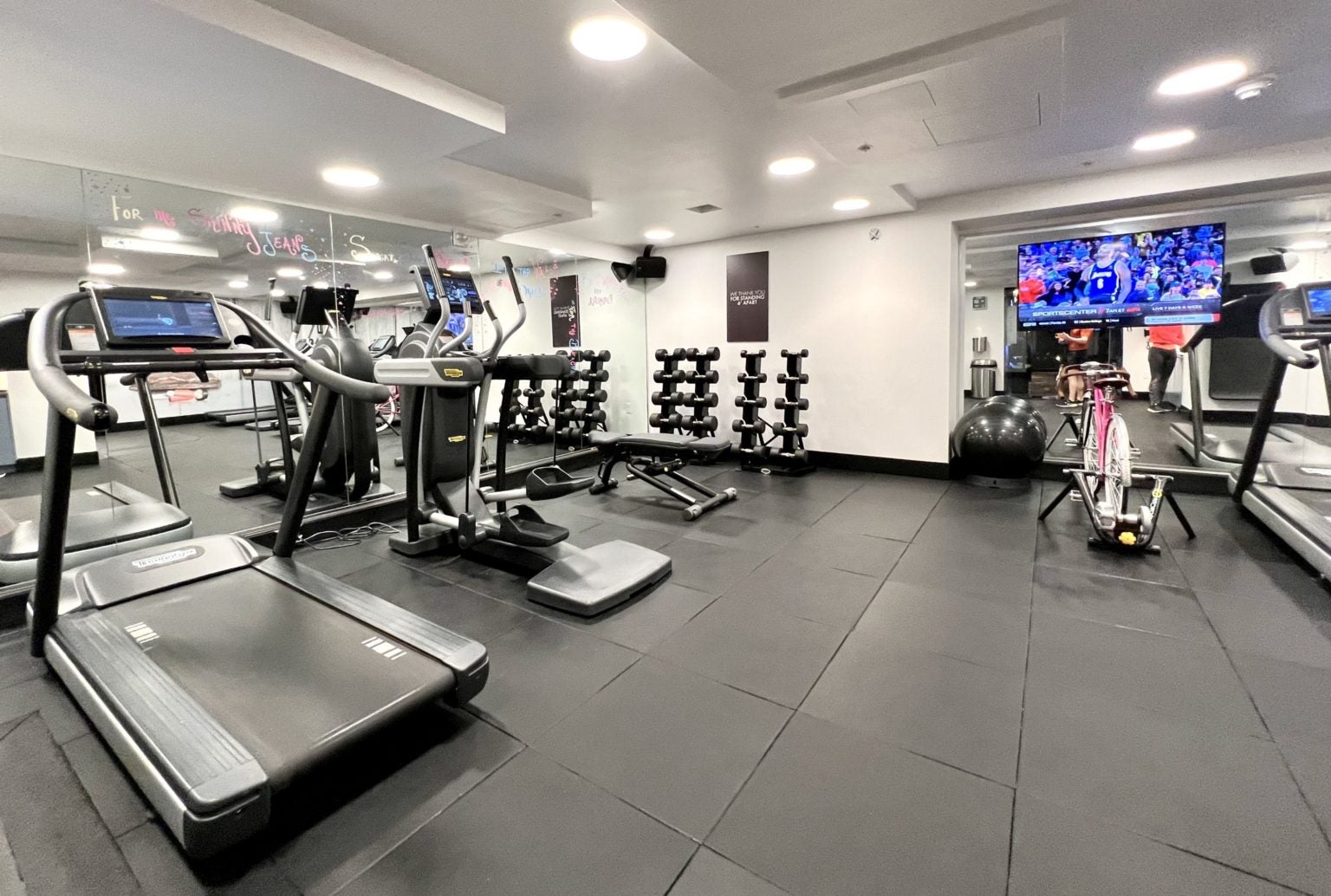 Moxy NYC East Village [In-depth Review]