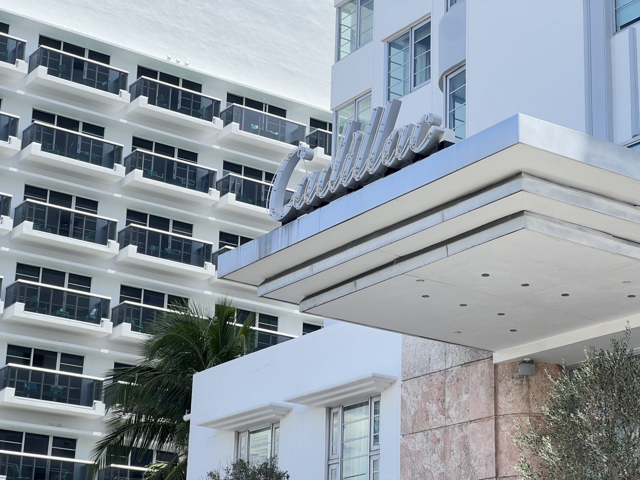 Cadillac Hotel & Beach Club, Miami Beach [In-depth Review]