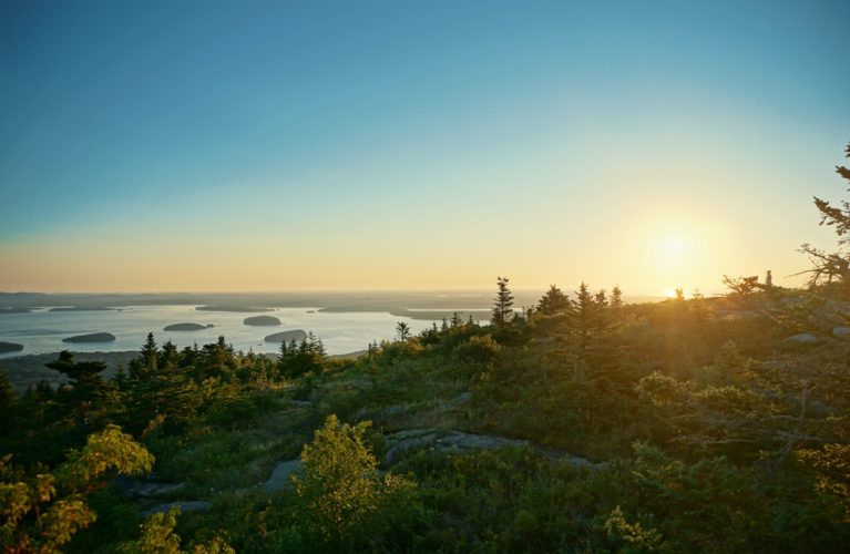 Ultimate Guide to Acadia National Park - Best Things To Do & See!
