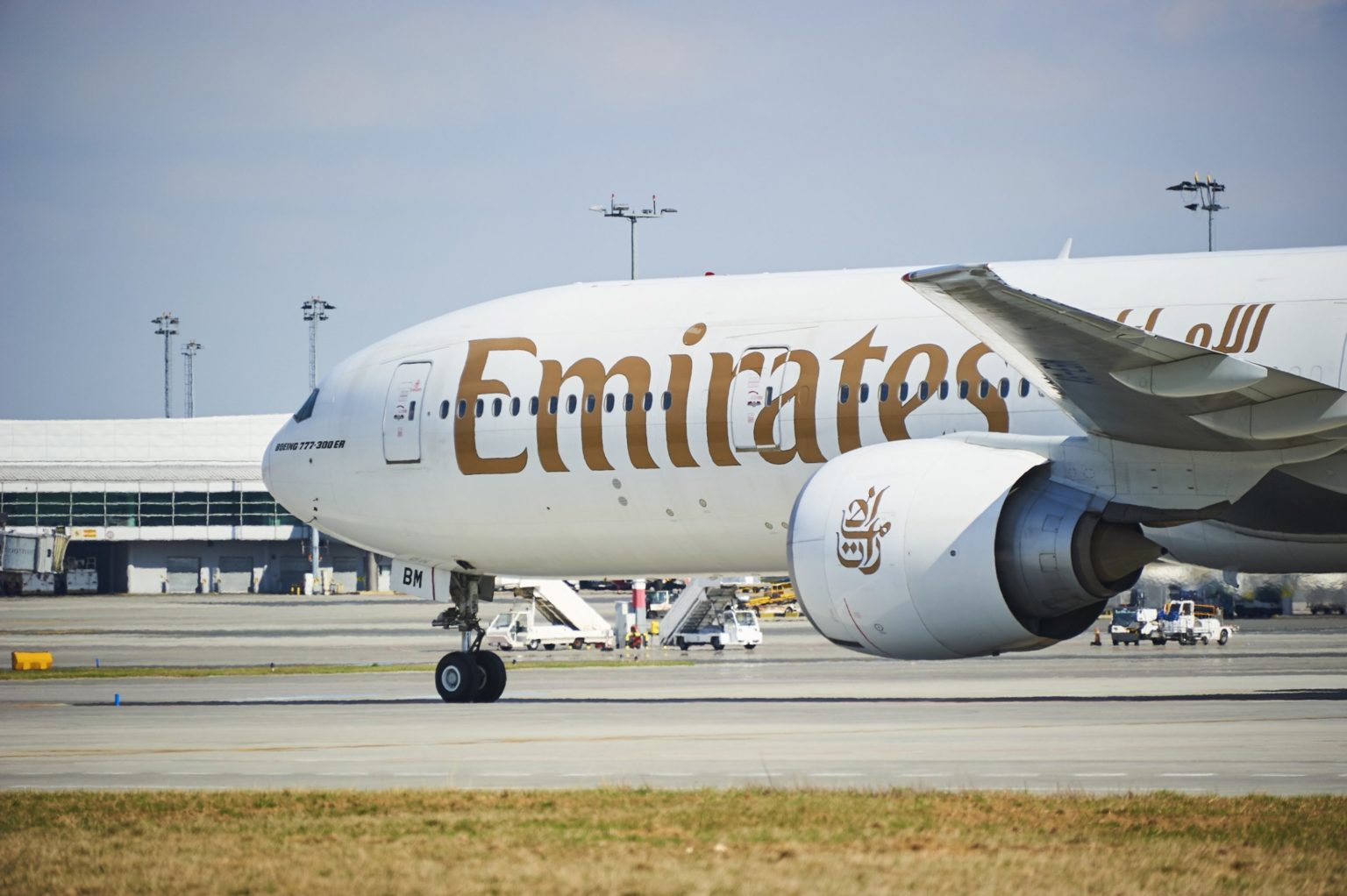 Emirates Boarding Process and Groups - Complete Guide [2023]