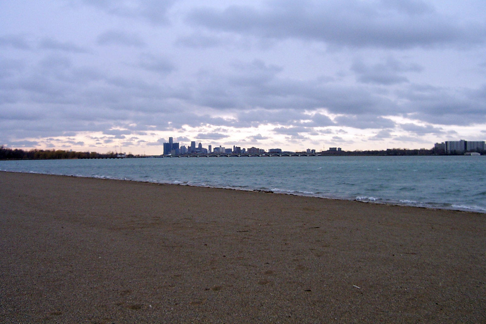 The 22 Best Beaches in Michigan in 2023 [With Detailed Map]