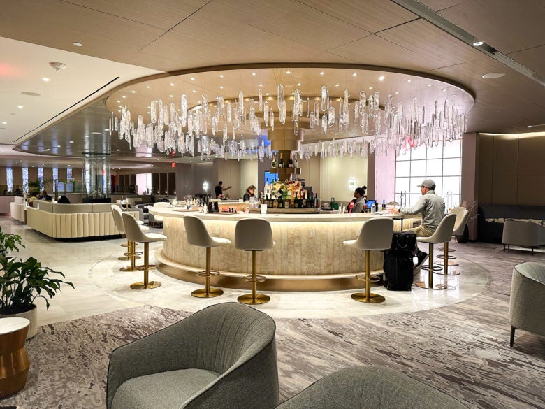 Chelsea Lounge at JFK International Airport in New York [Review]