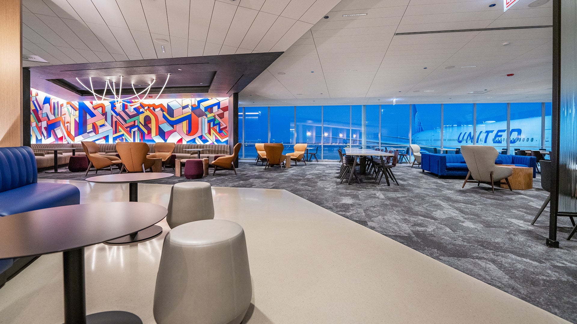 Full List of U.S. United Club Lounge Locations and Hours [2023]