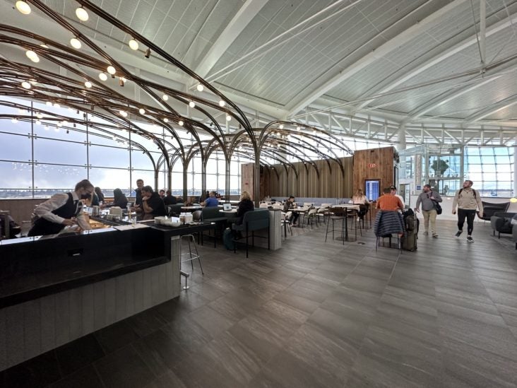 Seattle (SEA) Amex Centurion Lounge [Location, Hours, Amenities]