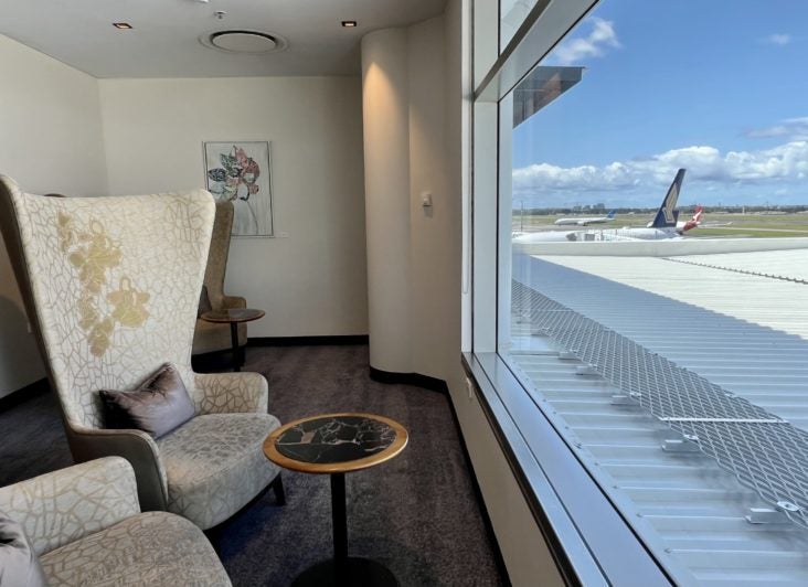 Singapore Airlines SilverKris First Class Lounge Sydney [Review]