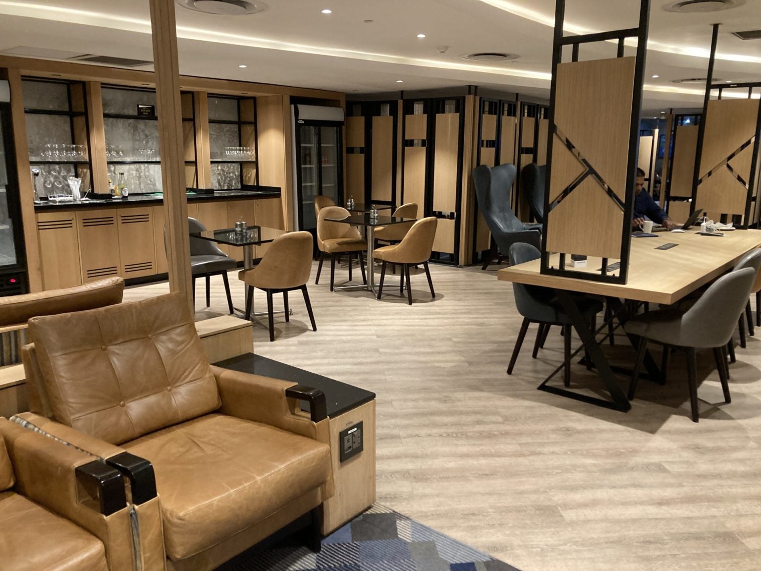Bidvest Premier Lounge, O.R. Tambo International Airport [Review]