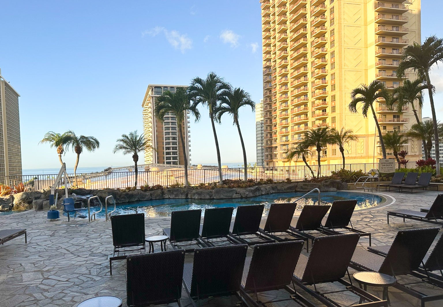 Hilton Hawaiian Village Waikiki Beach Resort in Honolulu [Review]