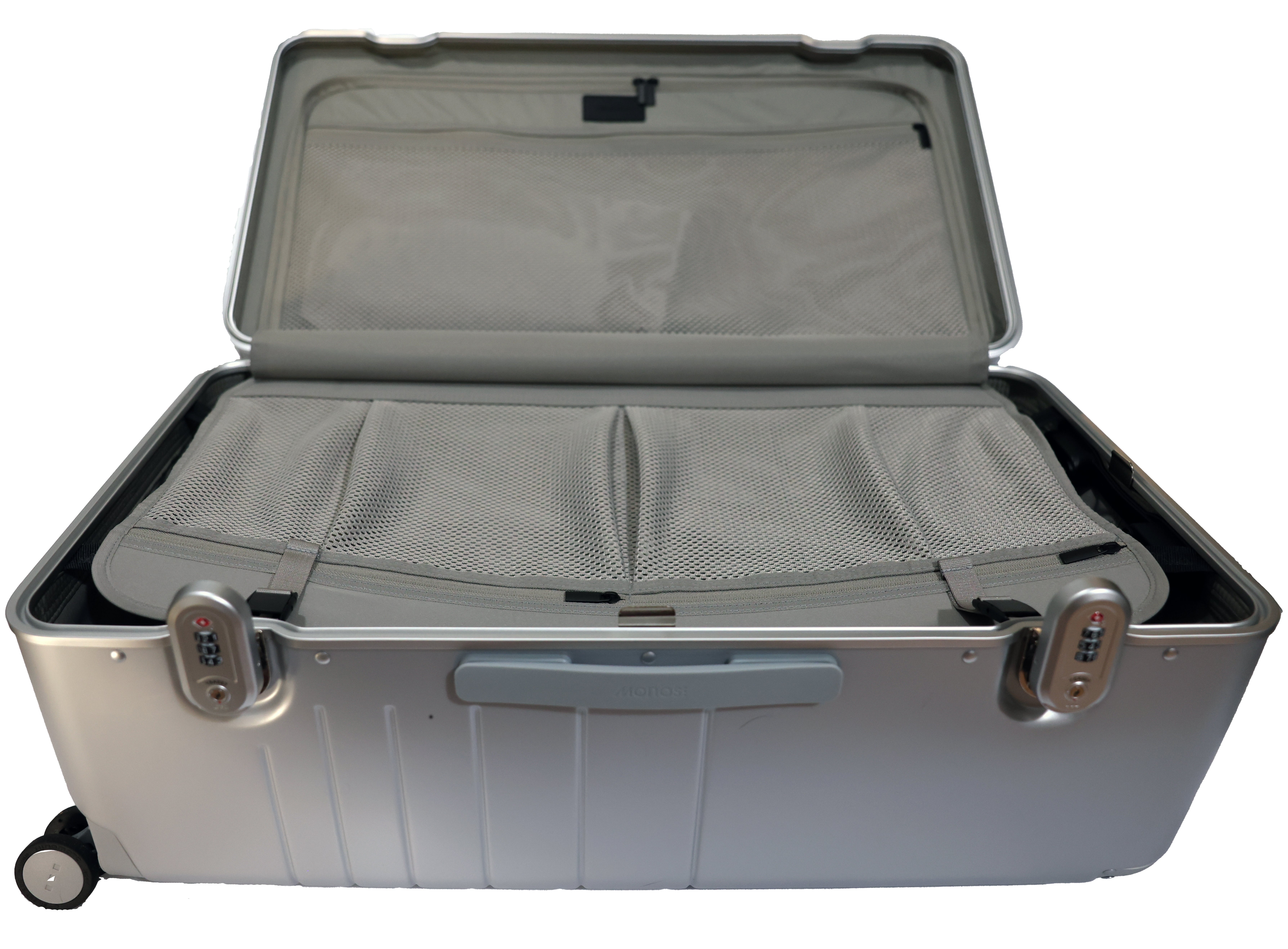 Monos Hybrid Trunk Review: The Overpacker's Dream Luggage