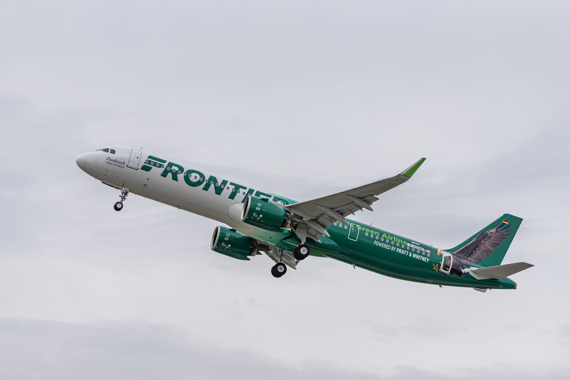 Frontier Launches 3 New Routes to Vail-Eagle County