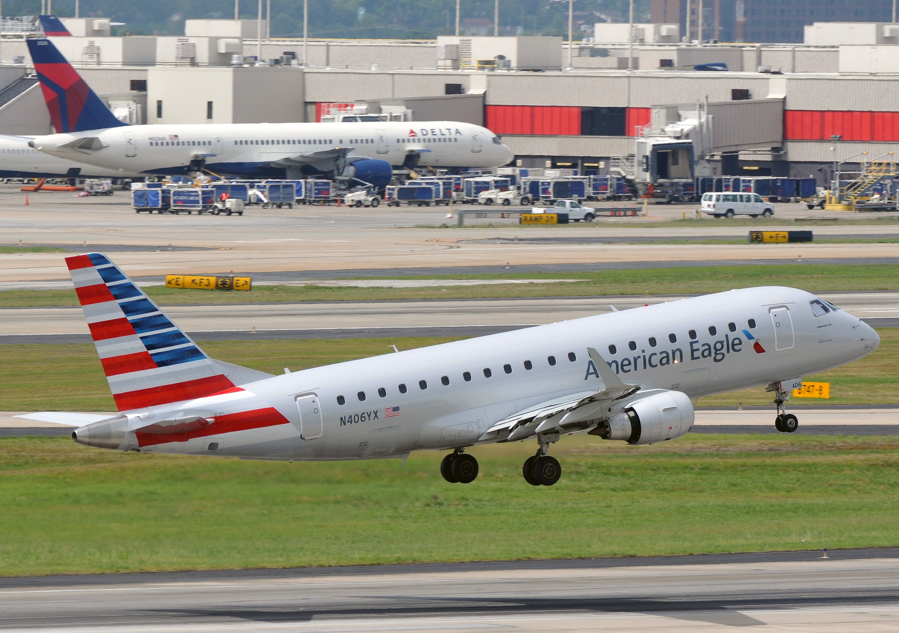 New AAdvantage Aviator Red Card 70K-Mile Welcome Bonus Offer