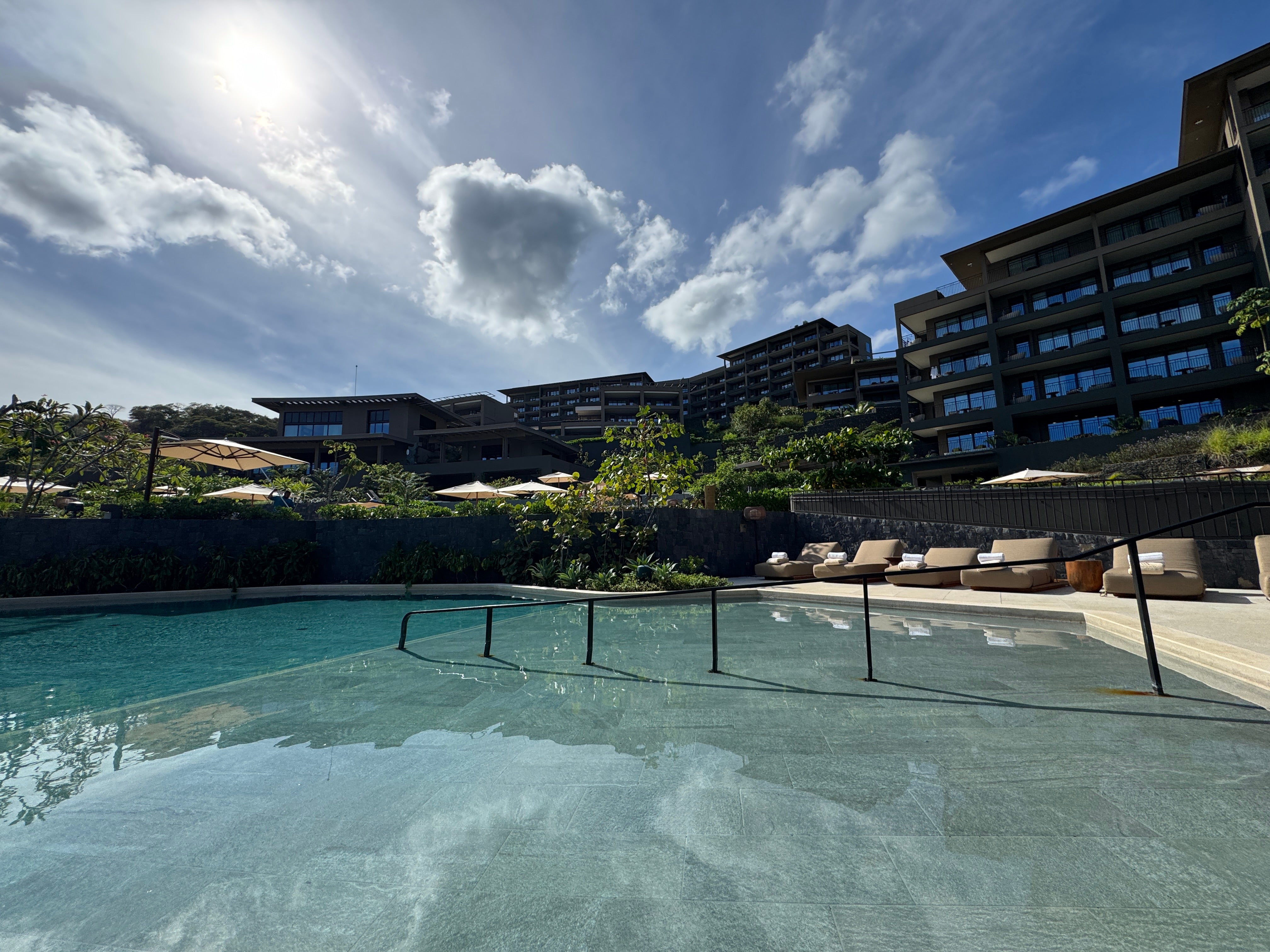 MaxMyPoint Launches Amex FHR Map for Easier Hotel Searches