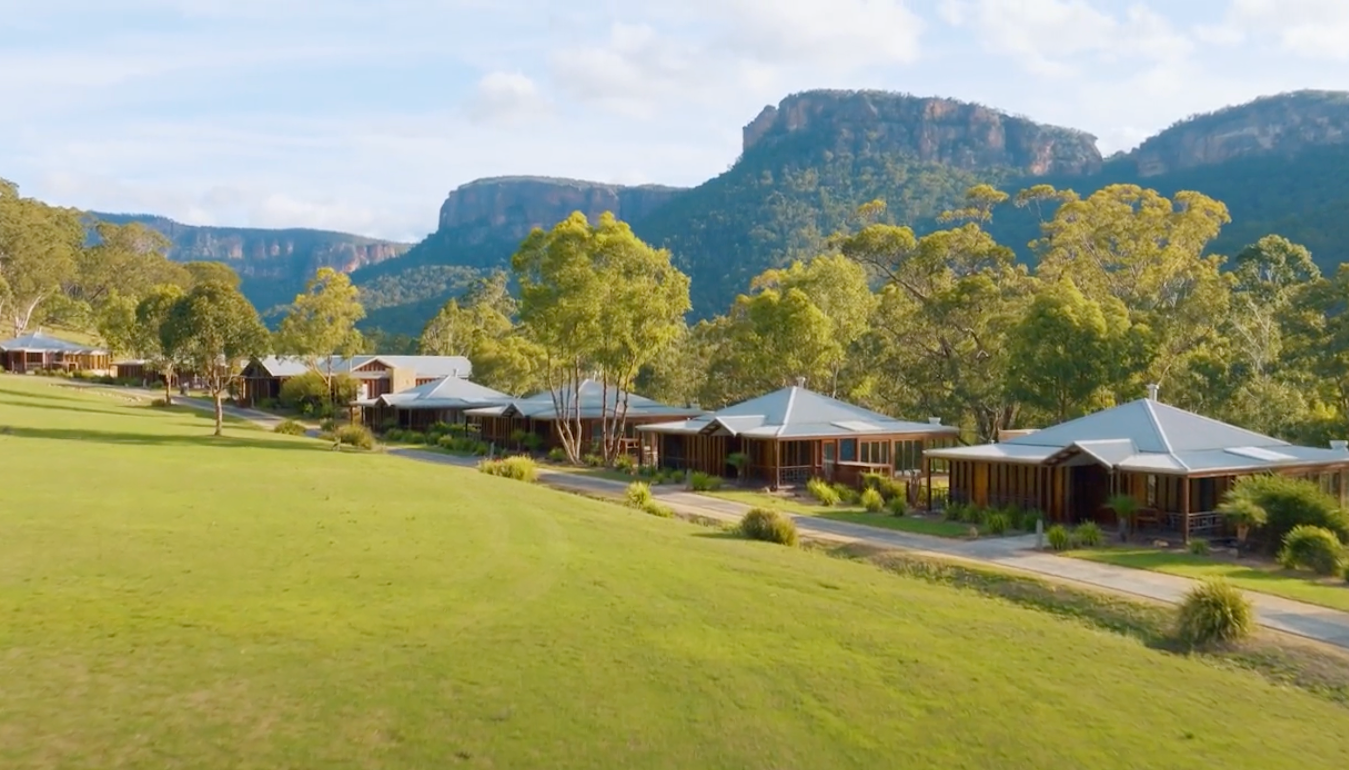 Emirates and Marriott Partner, Debut First-Ever Ritz-Carlton Lodge