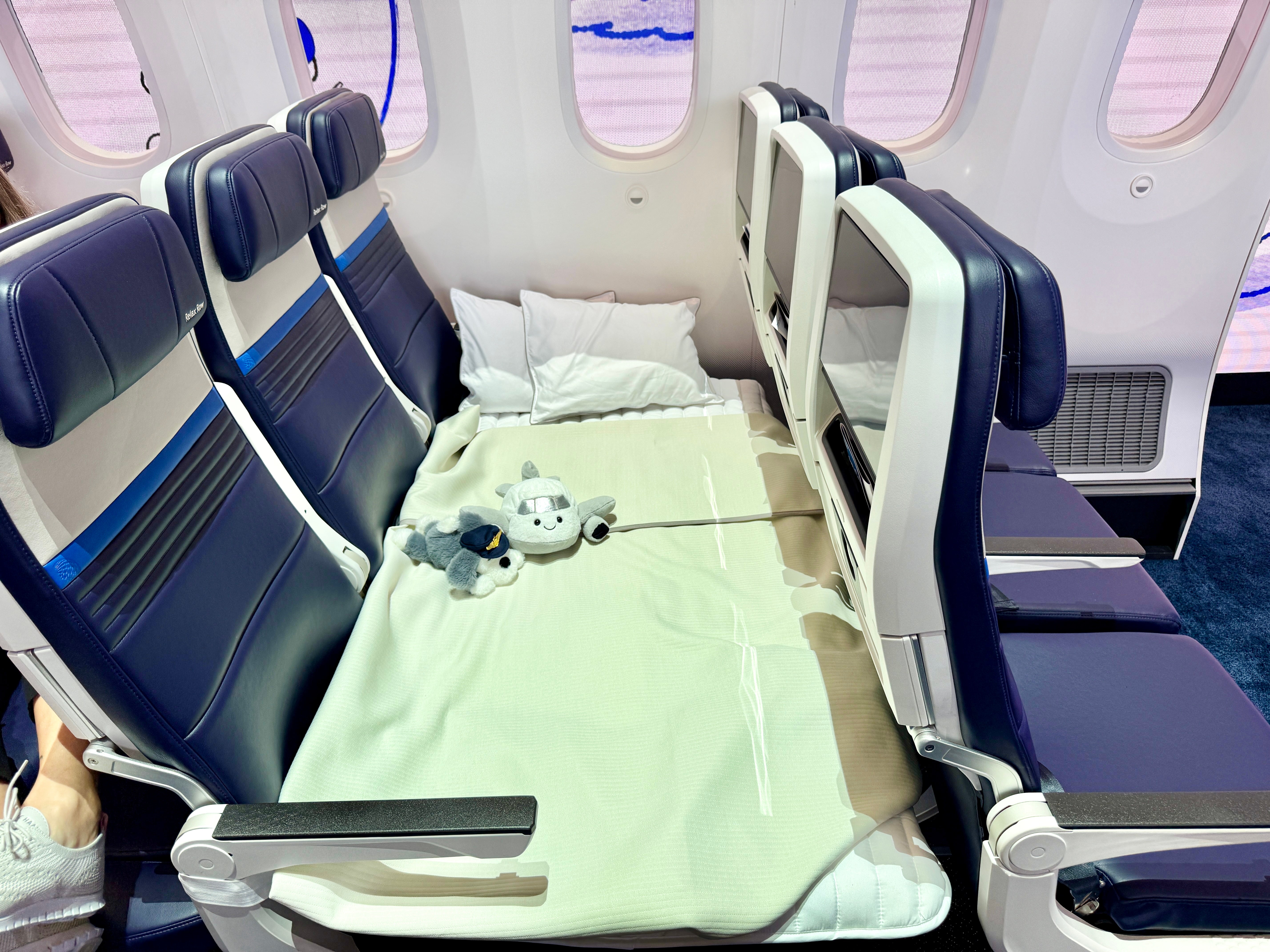United Relax Row: A New Economy Experience Coming in 2027